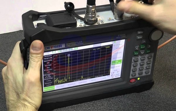 Máy đo cáp & anten Deviser E7000L (2MHz - 4.4GHz) - STI Việt Nam